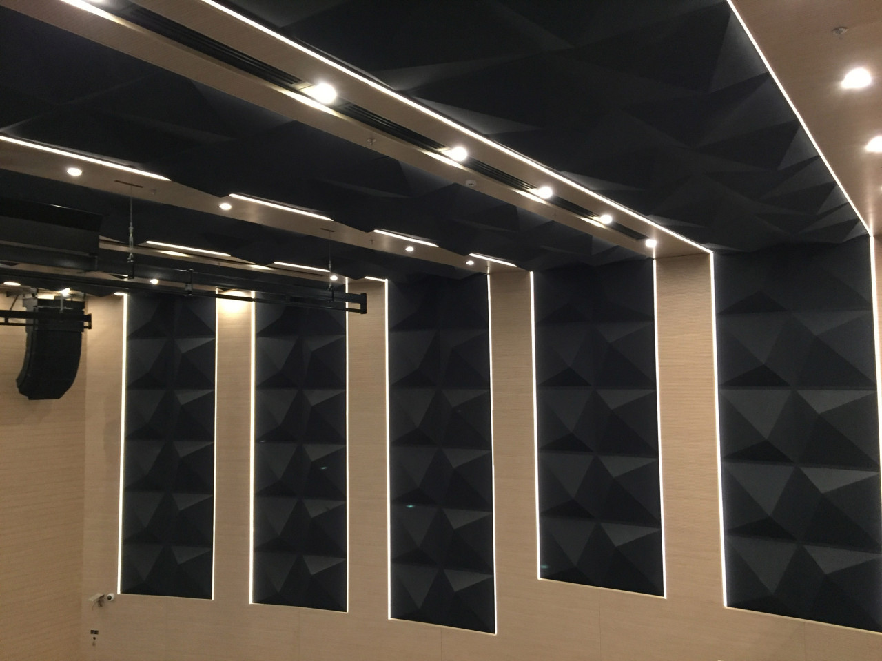 Seating for Dasman Bilingual School, Kuwait - Aresline