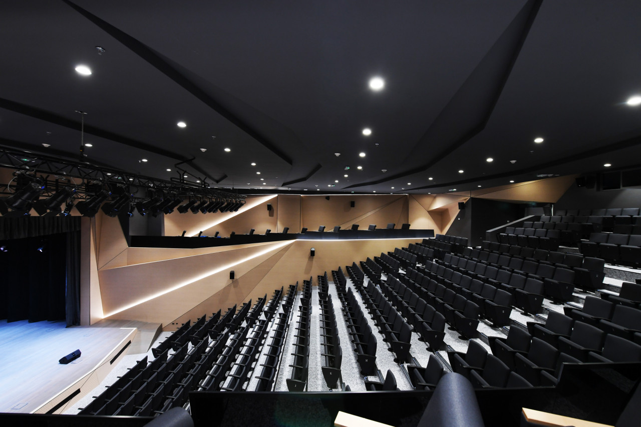 American University Kuwait - Aresline