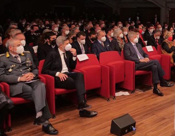 Seating for The Human Safety Net, Venice, Italy - Aresline