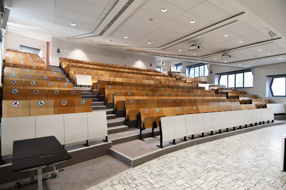 Banchi studio per il Politecnico di Milano, Campus Leonardo - Aresline