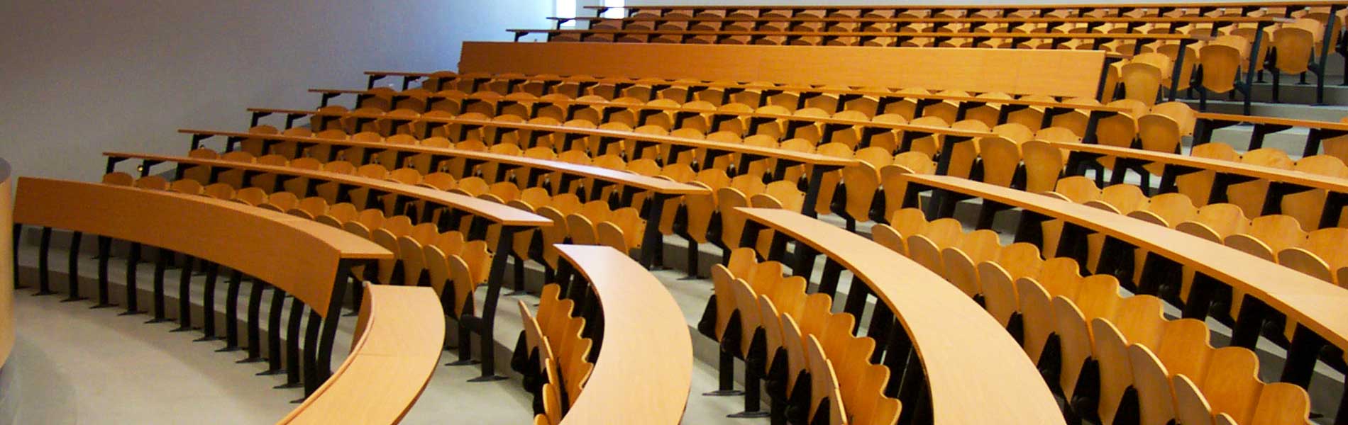Seating for the University of Lisboa, Italy - Aresline